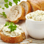 Moretum Rezept - Käsespezialität | Gustinis Feinkost Blog